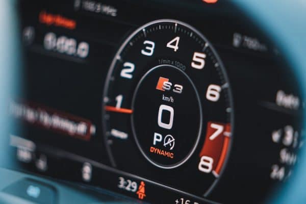 Panel de Instrumentos de un Coche: ¡Así Funciona! | Blog Verti